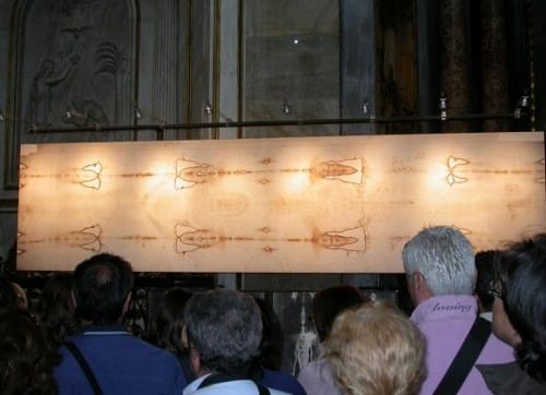 Descubrir La Sábana Santa De Turín Sobre Italia